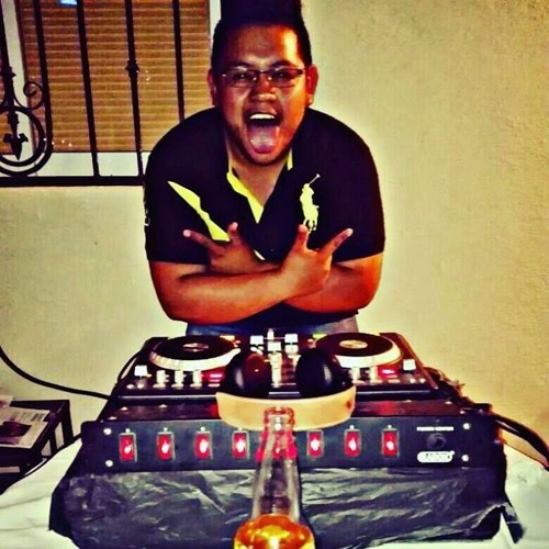 Stream Dj Chris Rico Oficial music | Listen to songs, albums, playlists ...