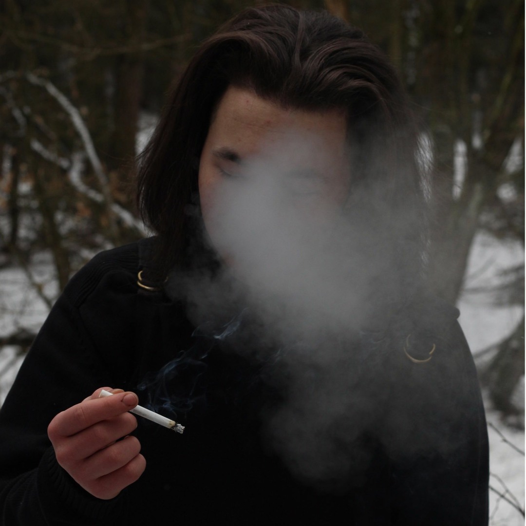 Stream Hhghg by Eseszu | Listen online for free on SoundCloud