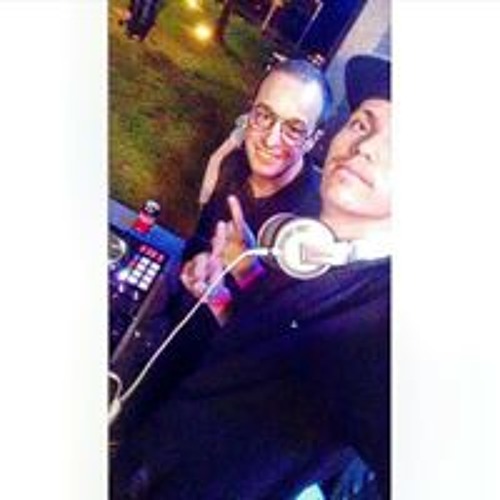 Stream Erick Gabriel music | Listen to songs, albums, playlists for ...