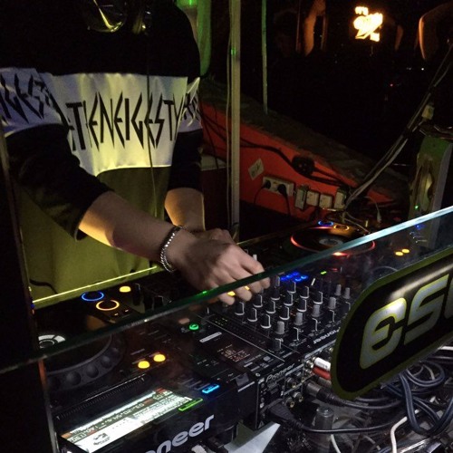 Stream DJ GENERIC music | Listen to songs, albums, playlists for free ...