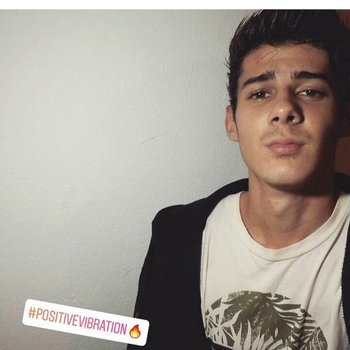 Stream Daniel Araya 25 music | Listen to songs, albums, playlists for ...