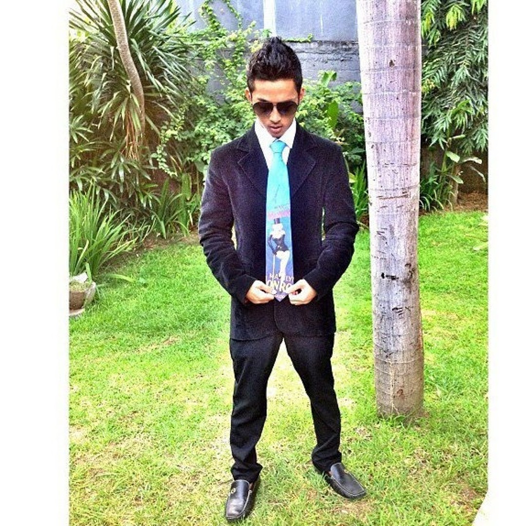 Stream Abba - Dancing Queen (Cover) by Agha John | Listen online for ...