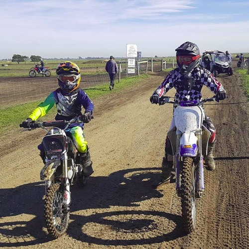 Stream Oakley__addison music | Listen to songs, albums, playlists for ...