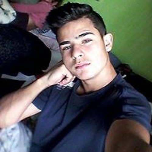 Stream Christian Rodrigues music | Listen to songs, albums, playlists ...