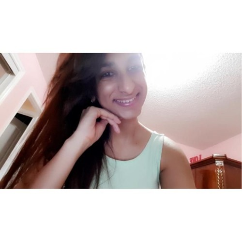 Stream Simran Garcha music | Listen to songs, albums, playlists for ...