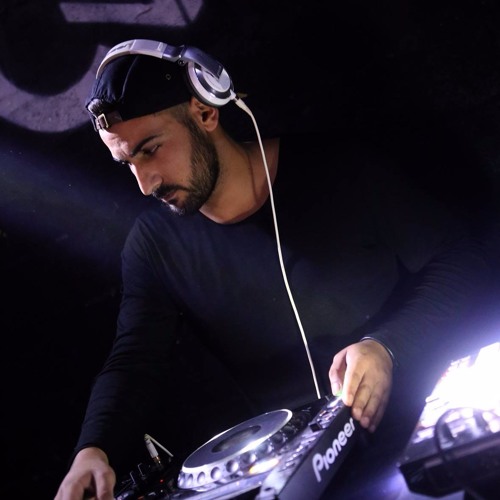 Stream Hassan Fares music | Listen to songs, albums, playlists for free ...