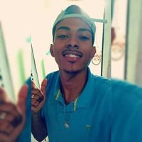 Stream Erick Felipe music | Listen to songs, albums, playlists for free ...