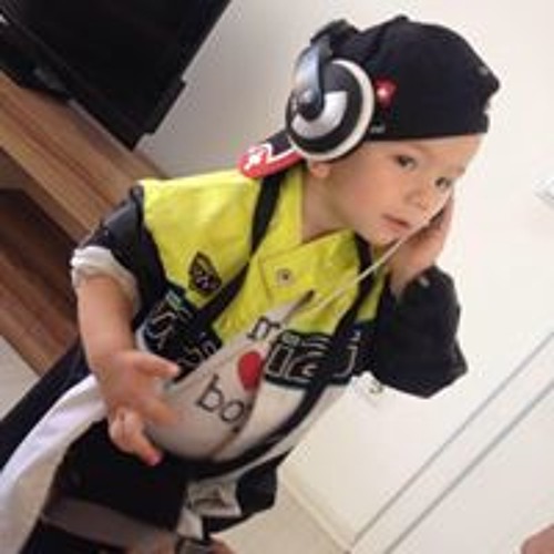 Stream Benni Beni music | Listen to songs, albums, playlists for free ...