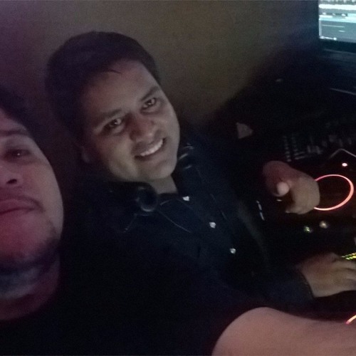 Stream 105 - 118 - Son del Duke - Mix Cevichito (Intro Show Chica Rap ...