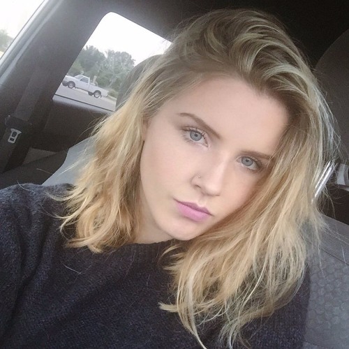 Stream Molly Elizabeth Pultz music | Listen to songs, albums, playlists ...