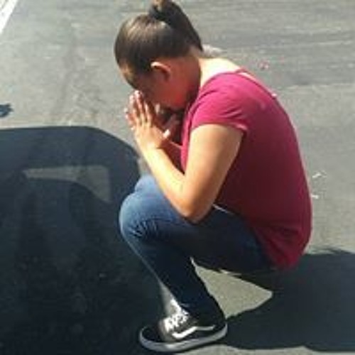 Stream Yarelie Gomez music | Listen to songs, albums, playlists for ...