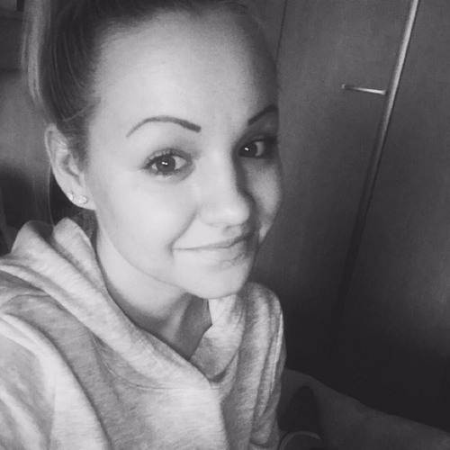 Stream Laura Faragó music | Listen to songs, albums, playlists for free ...