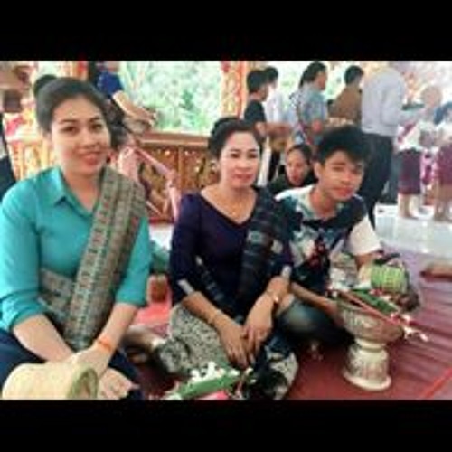 Stream Boy E'mee Mee music | Listen to songs, albums, playlists for ...