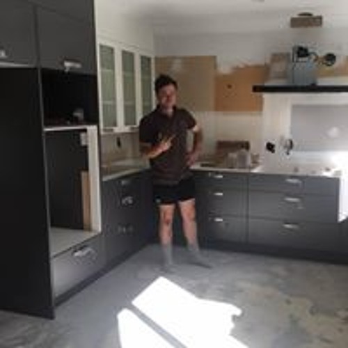 Stream Sam Halliwell music | Listen to songs, albums, playlists for ...