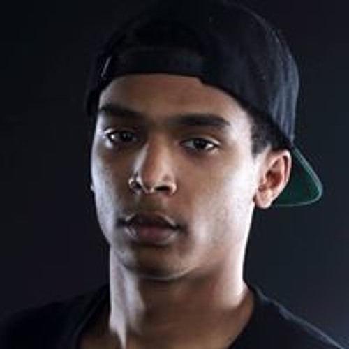 Stream Segaro Bozart music | Listen to songs, albums, playlists for ...