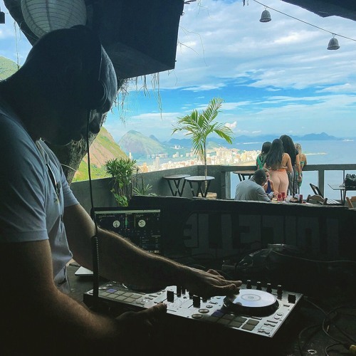 Stream DJ Off Duty music | Listen to songs, albums, playlists for free ...