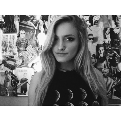 Stream Emily Raymond music | Listen to songs, albums, playlists for ...