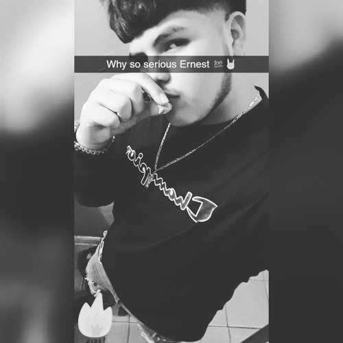 Listen to playlists featuring El poder de tu mirada 💞🎶💯 by Ernest ...