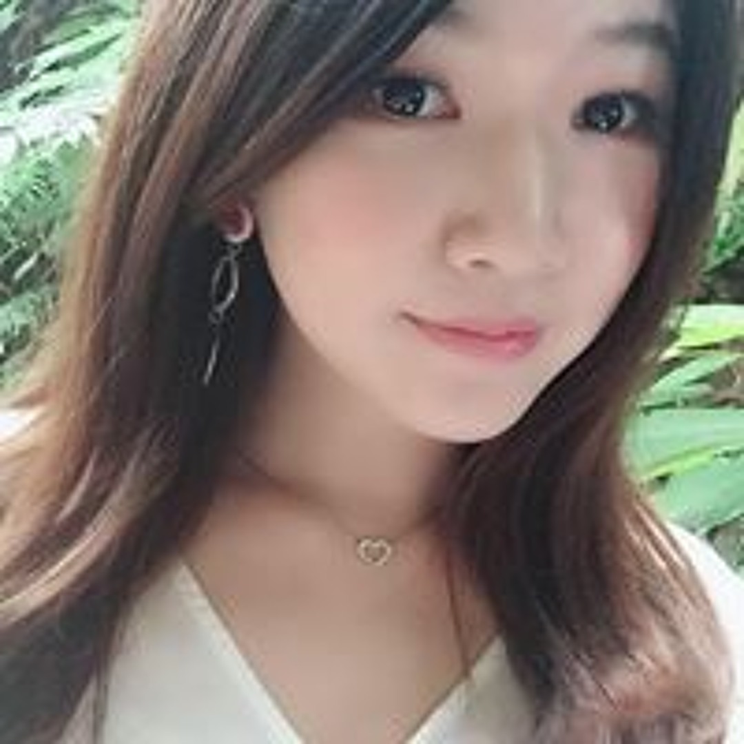 Iris Liu's Instagram, Twitter & Facebook on IDCrawl