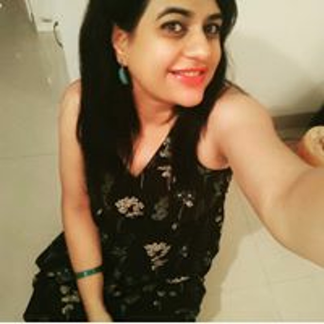 Sakshi Bhatia's Instagram, Twitter & Facebook on IDCrawl
