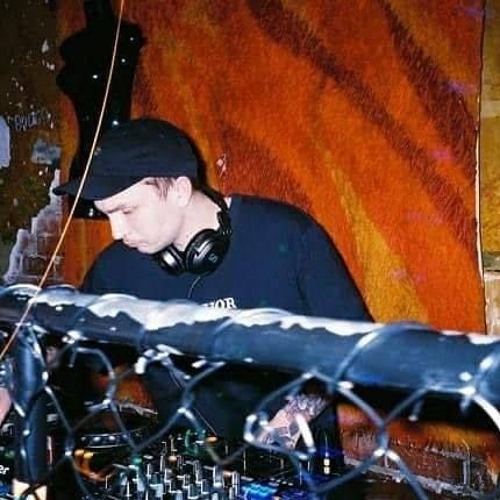 Stream Alexander Luc music | Listen to songs, albums, playlists for ...