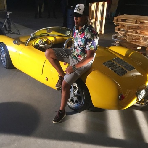 Listen to playlists featuring Apzy & Rapperson Feat. Smith - Keyna Bs ...