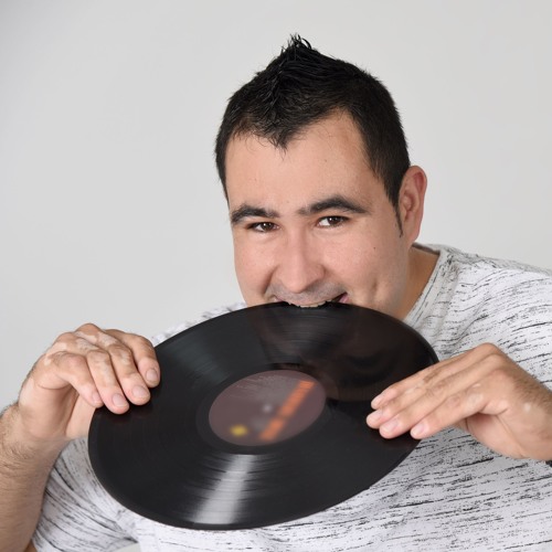 Stream MONXI DJ music | Listen to songs, albums, playlists for free on ...