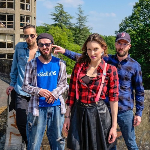 Stream emptyheads | Listen to Empty heads playlist online for free on ...