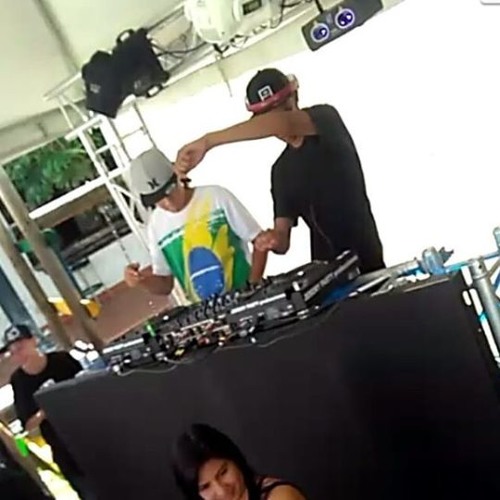 Stream ALEJO RAMIREZ music | Listen to songs, albums, playlists for ...