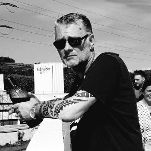 Stream Frank music | Listen to songs, albums, playlists for free on ...