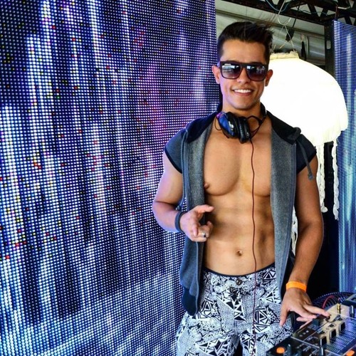 Stream Dj Fábio Dias 2 music | Listen to songs, albums, playlists for ...
