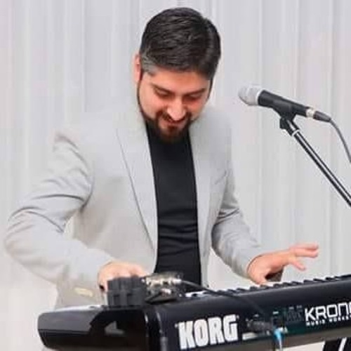 Listen to playlists featuring Martin Miranda - Tal como soy by Martin ...