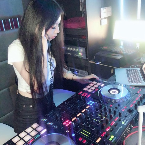 Stream Dj Li Li music | Listen to songs, albums, playlists for free on ...