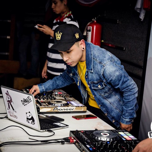 Stream Dj Raulito 2018 music | Listen to songs, albums, playlists for ...