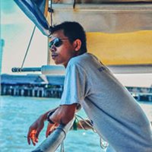 Stream Chaiyong Bunthi music | Listen to songs, albums, playlists for ...