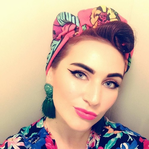 Stream Bronte Shande music | Listen to songs, albums, playlists for ...