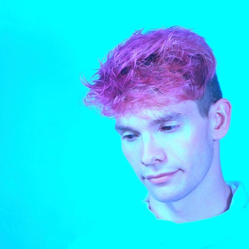 Kelly Ellis's Instagram, Twitter & Facebook on IDCrawl