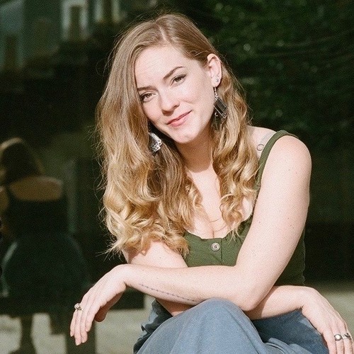 Stream Victoria Hogan | Listen to Victoria Hogan Voiceover Reels ...