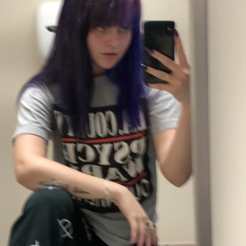 Stream Isabella Olsen music | Listen to songs, albums, playlists for ...