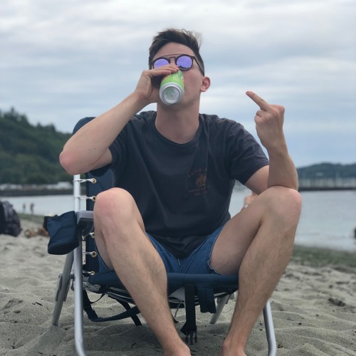 Stream Aaron Moss music | Listen to songs, albums, playlists for free ...