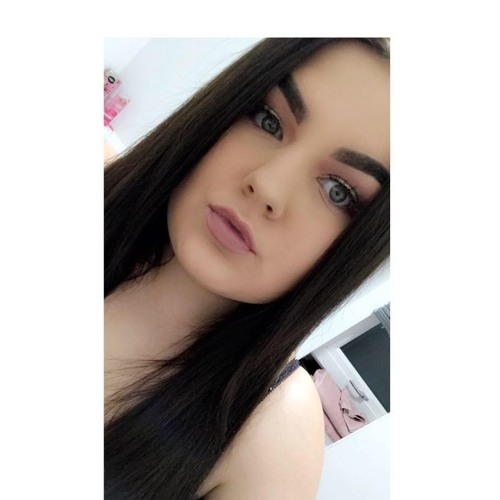 Stream Amberbaxterxox music | Listen to songs, albums, playlists for ...