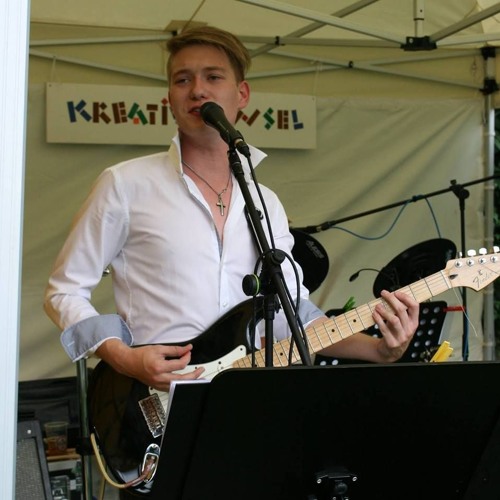 Stream Lukas Huemer 1 music | Listen to songs, albums, playlists for ...