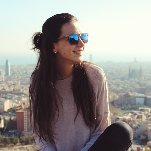 Stream Laura Barcons Music Listen To Songs Albums Playlists For