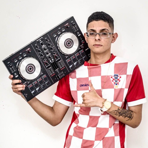 Stream DJ BR SHEIK music | Listen to songs, albums, playlists for free ...