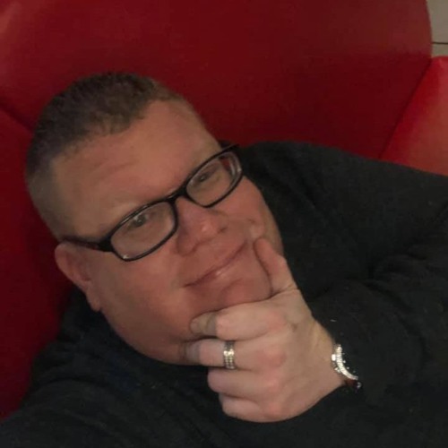 Stream Chris Knight on SiriusXM NASCAR Radio by Chris Knight | Listen ...