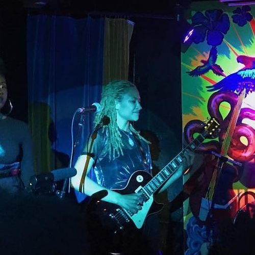 Stream Indigo Una music | Listen to songs, albums, playlists for free ...