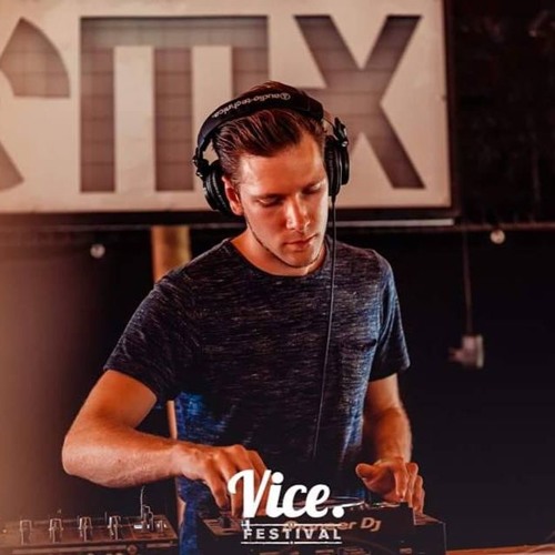 Stream TAFNA Roy Marquez music | Listen to songs, albums, playlists for ...