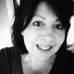 Caroline Berry's Instagram, Twitter & Facebook on IDCrawl