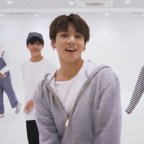 Stream her_googie | Listen to G.R.L. — Ugly Heart playlist online for ...