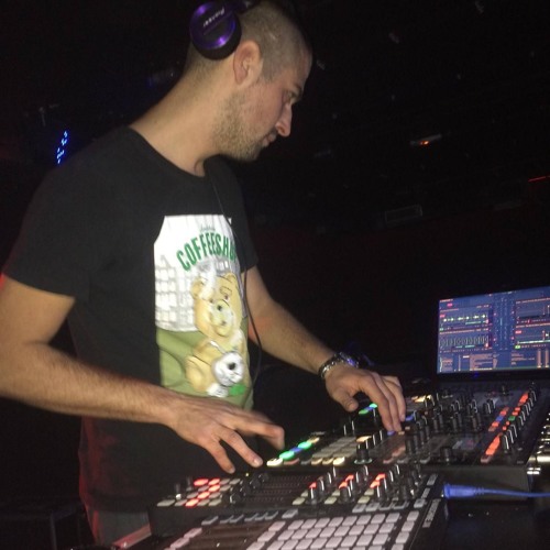 Stream Harido Benz Official music | Listen to songs, albums, playlists ...